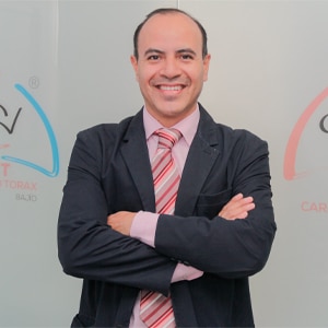 Dr. Arturo Mercado García - Cirujano Cardiotorácico - Undoctorparati.com